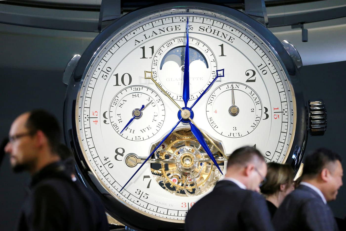 Richemont, Rolex and Patek Philippe reinvent the watch fair together ...