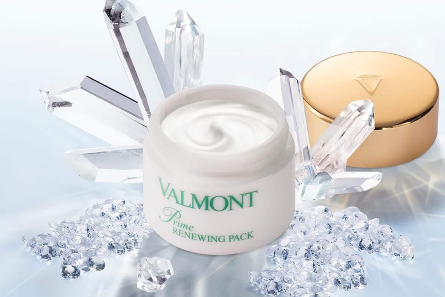 Valmont and Perfect Corp join forces for a new interactive experience ...