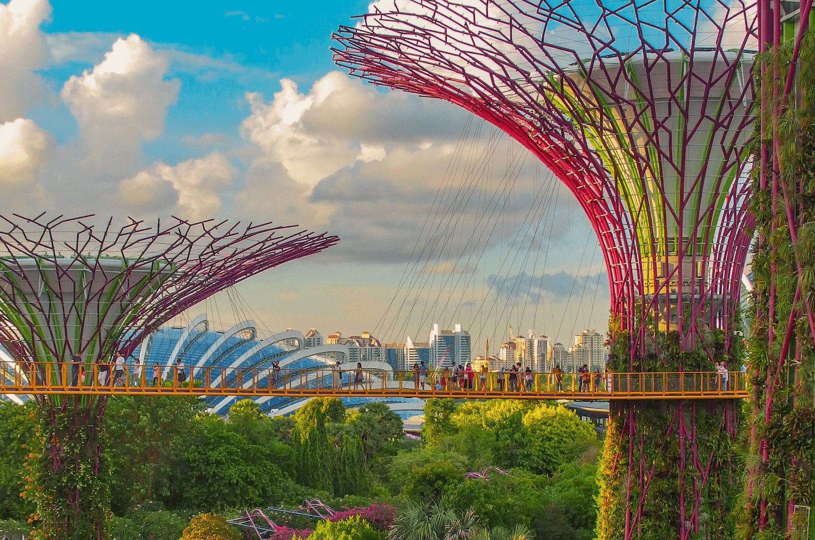 Henley & Partners: Singapore now has more millionaires than London ...