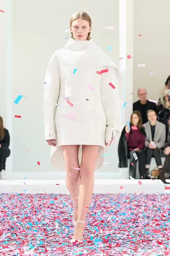 Paris Fashion Week: an enchanted interlude by Courrèges - Luxus Plus