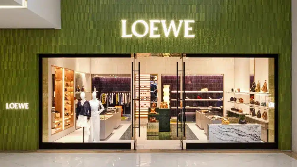 Loewe takes its first steps in Latin America with the opening of a shop ...